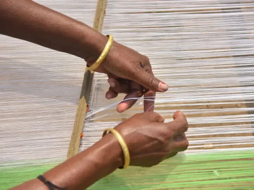 KPR Mill Faces Double Blow: US Tariffs And Technical Breakdown; SEBI RA Sees ₹1,020 As Next Target