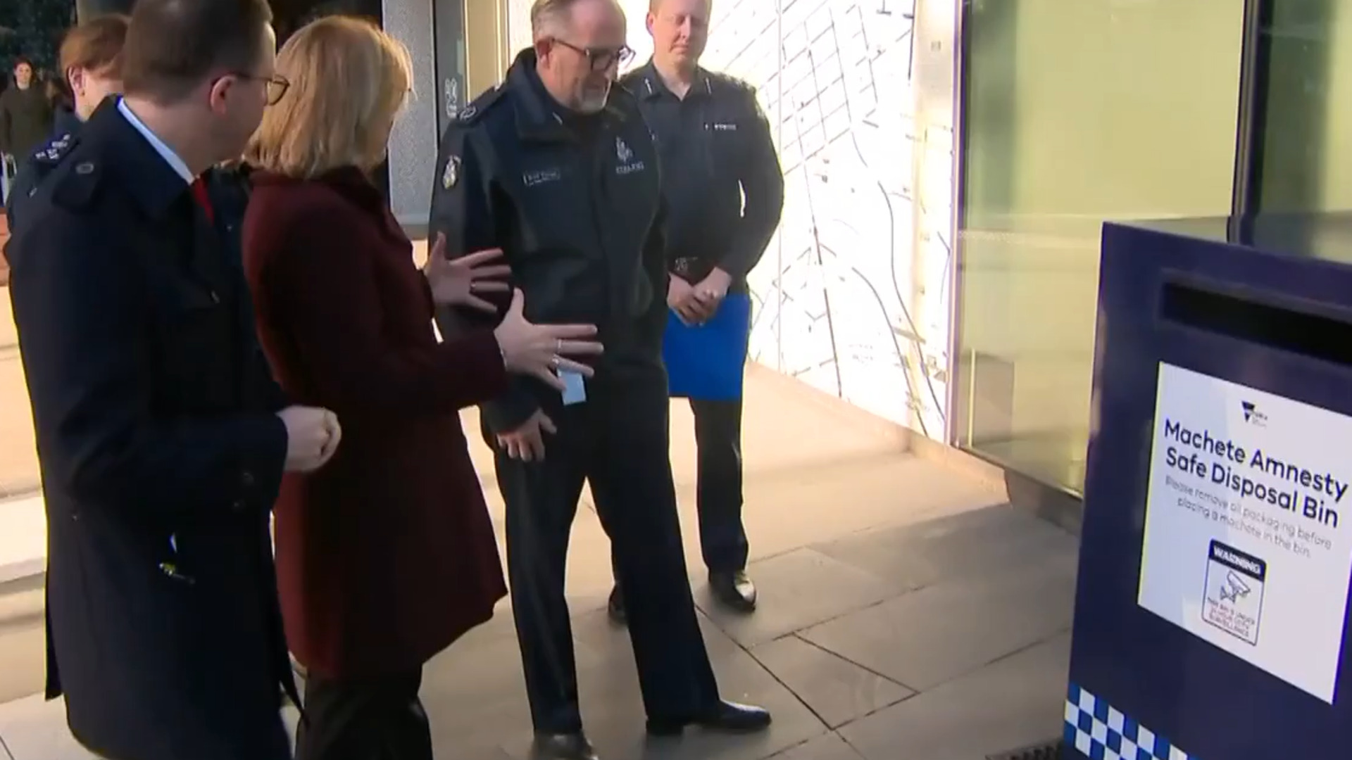 ‘Absolutely ridiculous’: Victorian government to roll out machete ...