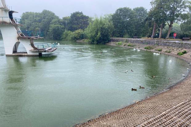 Warning as investigations ongoing into Swindon's green reservoir