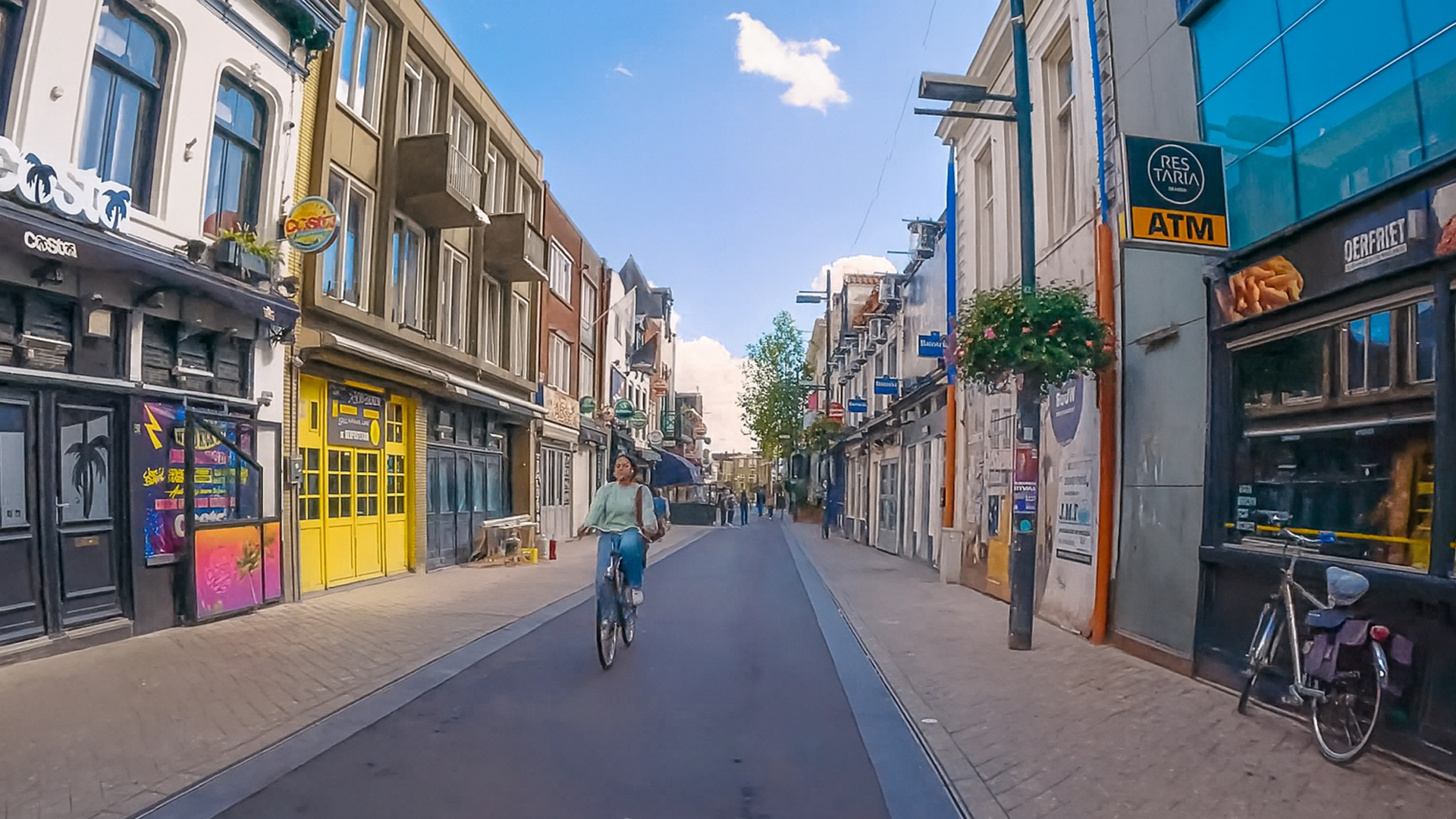 Promenade à Eindhoven – Découvrez la « Ville des Lumières » (4K)
