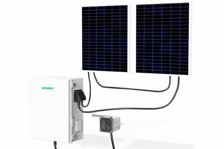 Sunbolt dévoile un kit (batterie + panneaux solaires) pour les abris de ...