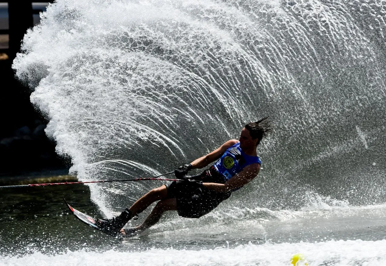 Πρεμιέρα την Πέμπτη για τα Πανελλήνια Πρωταθλήματα Θαλασσίου Σκι Ανδρών ...