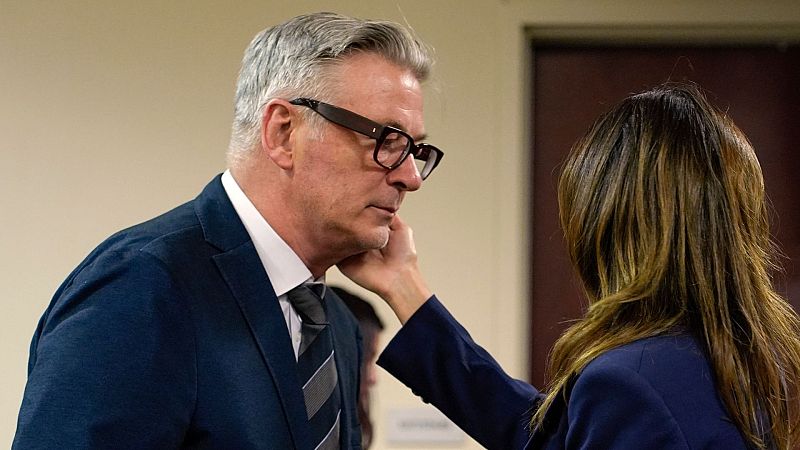 Judge dismisses Alec Baldwin’s lawsuit over ‘Rust’ shooting - But is ...