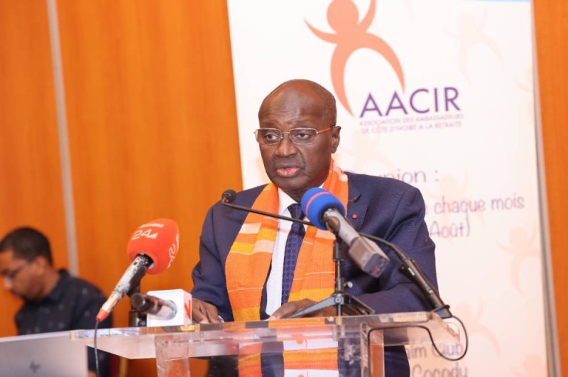 Diplomatie économique : Touré Faman veut faire des champions nationaux ...