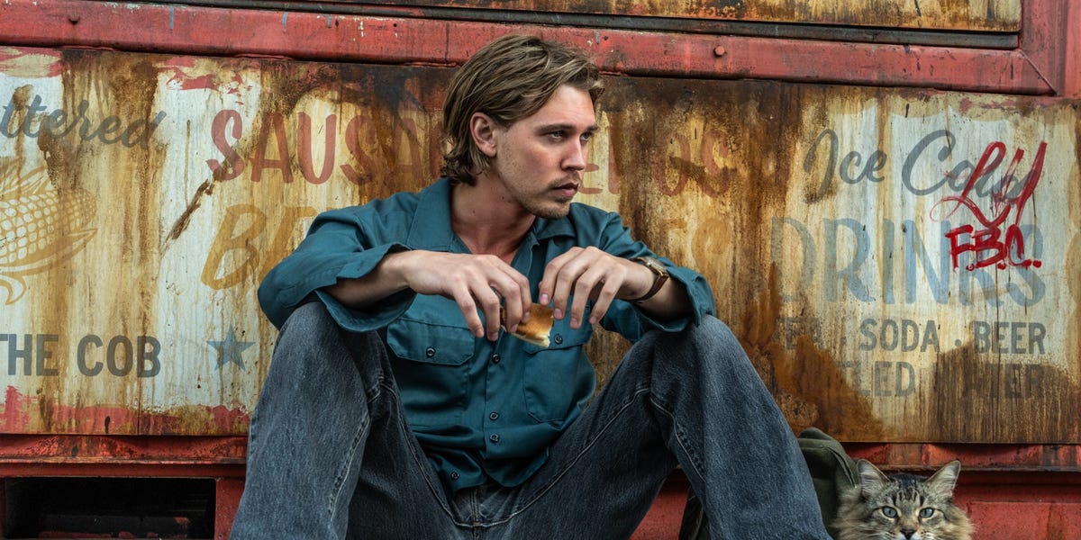 We Found Austin Butler’s Puma Sneakers From ‘Caught Stealing’. Here’s ...