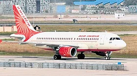 Air India's London-bound Boeing 787-9 plane aborts takeoff at Delhi ...