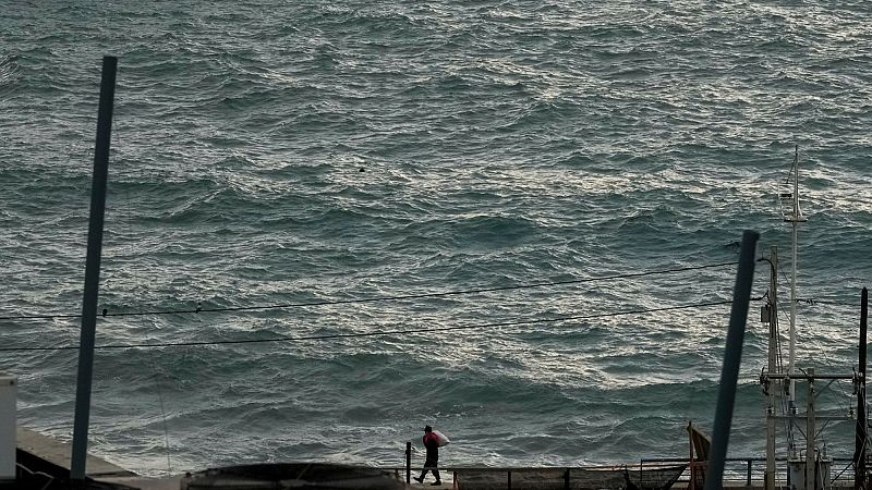 Chile and New Zealand maintain tsunami warnings as threat subsides in ...