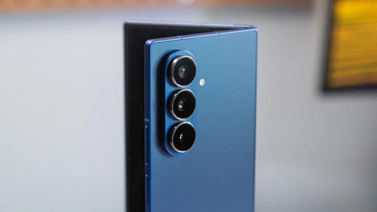 The Galaxy Z Fold 7 just broke every Z Fold preorder record ever set in ...