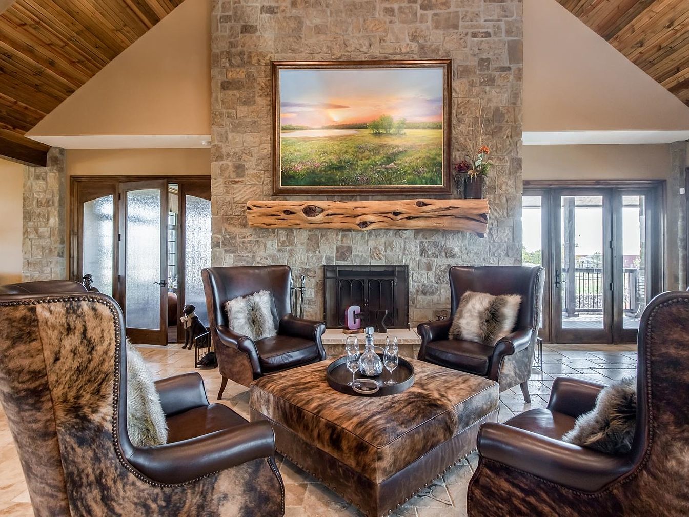 $6.7M High-Tech Estate in Kansas with Resort-Style Pool, 90 Acres, and ...