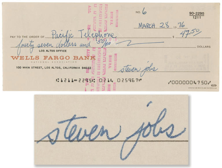 Operational Apple-1 and Steve Jobs cheque up for auction