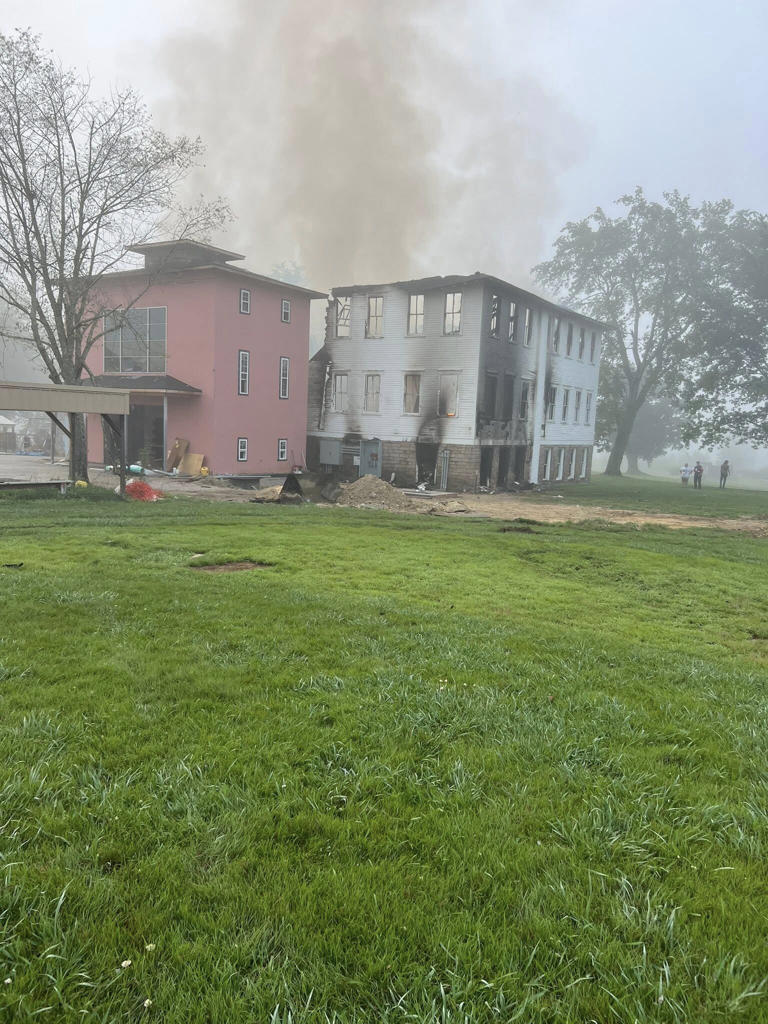 Morning fire ravages historic Ky. building