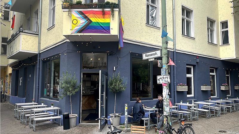 How a Berlin café’s neon sign welcoming the Queer community became a ...