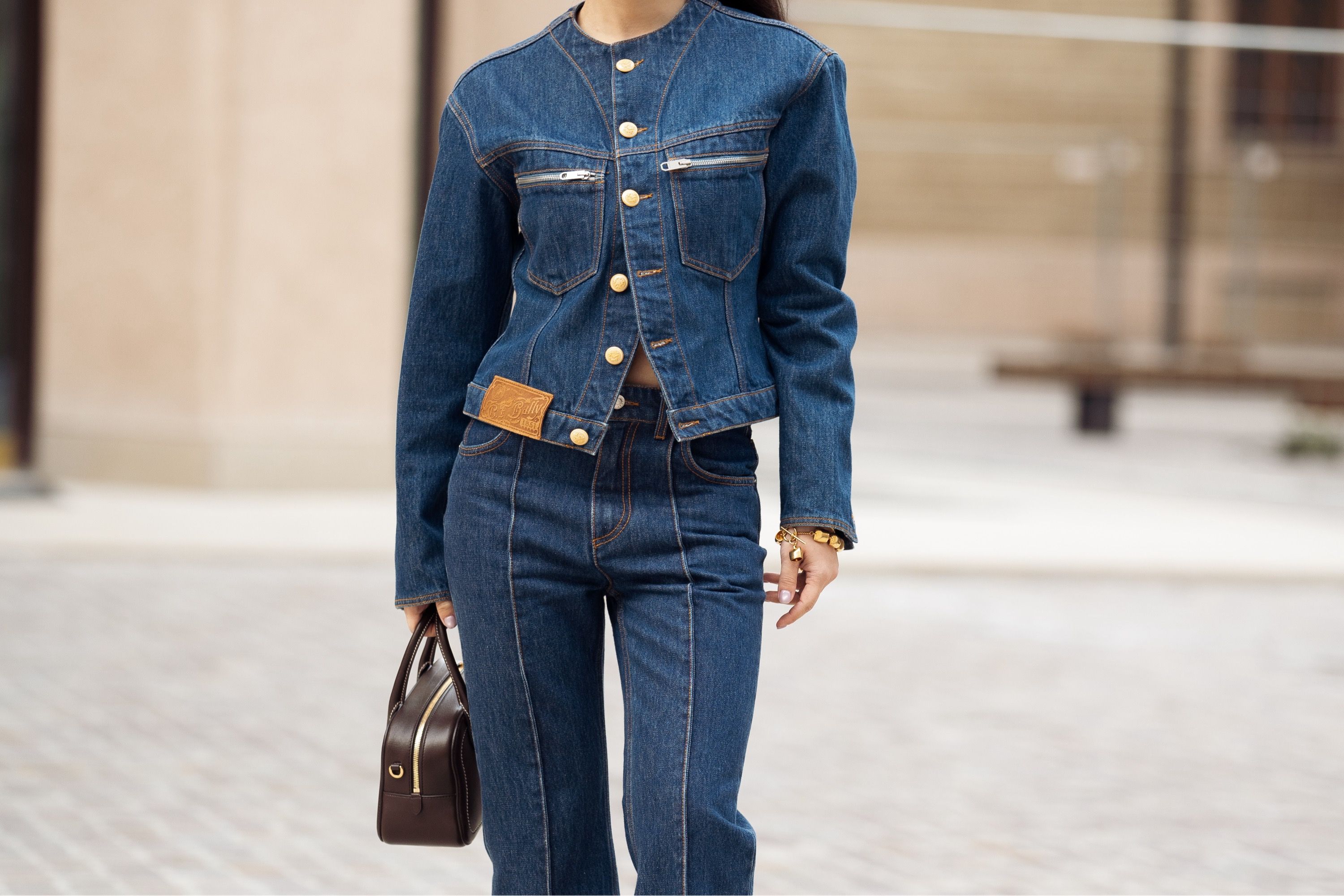 10 botas color negro que serán tendencia en otoño 2025