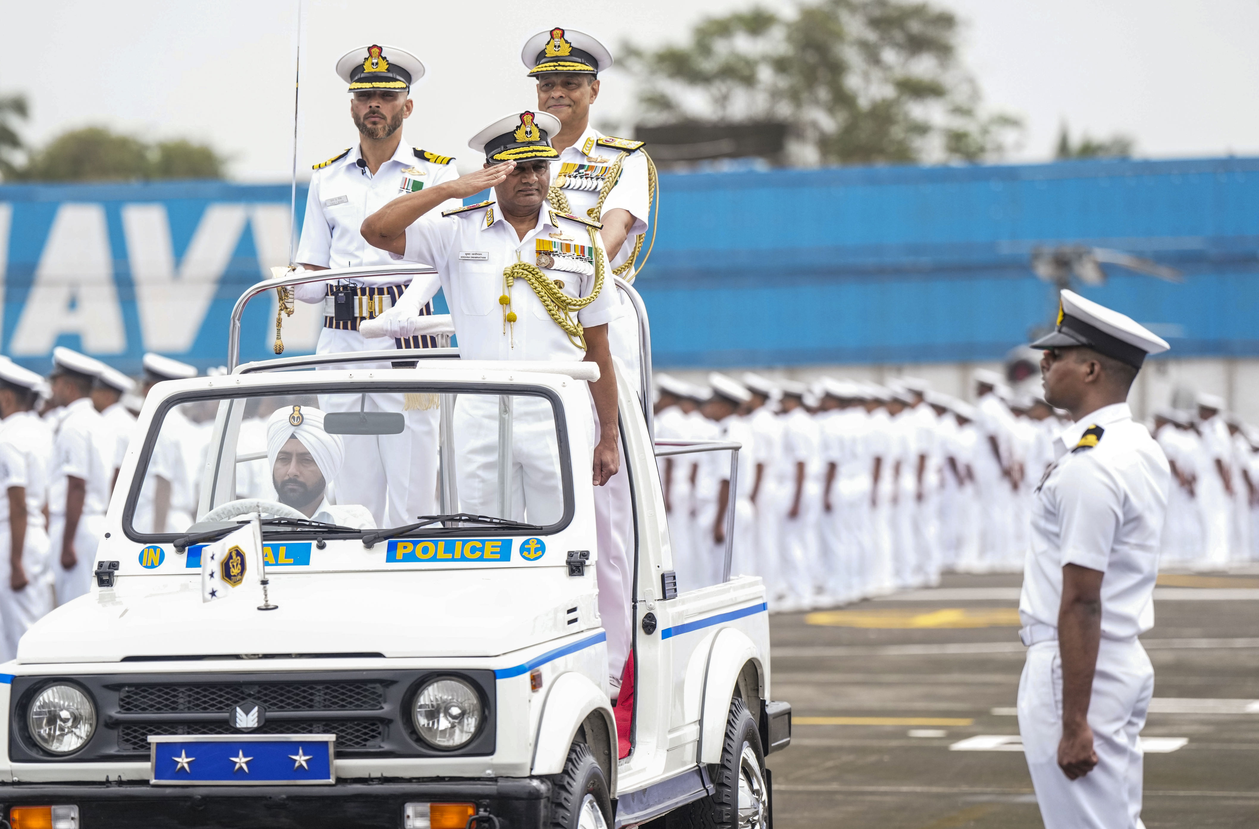 Vice Admiral Krishna Swaminathan takes charge as Western Naval Command ...