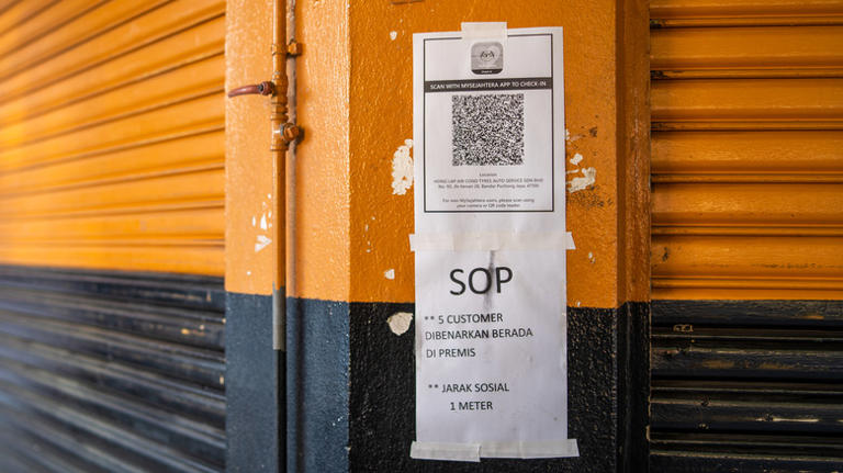 Think Twice Before Scanning QR Codes: New 'Quishing' Scams Are Tricking ...