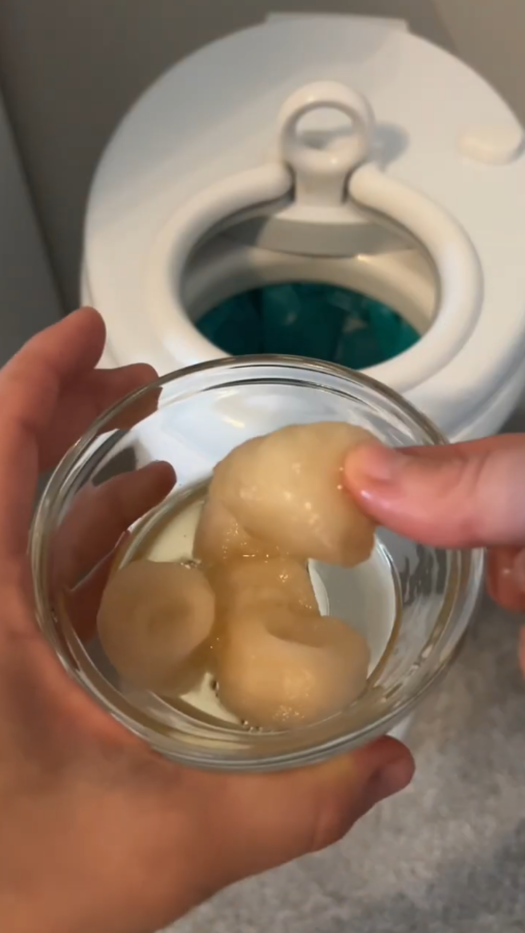Simple Tips to Keep Diaper Odors Away