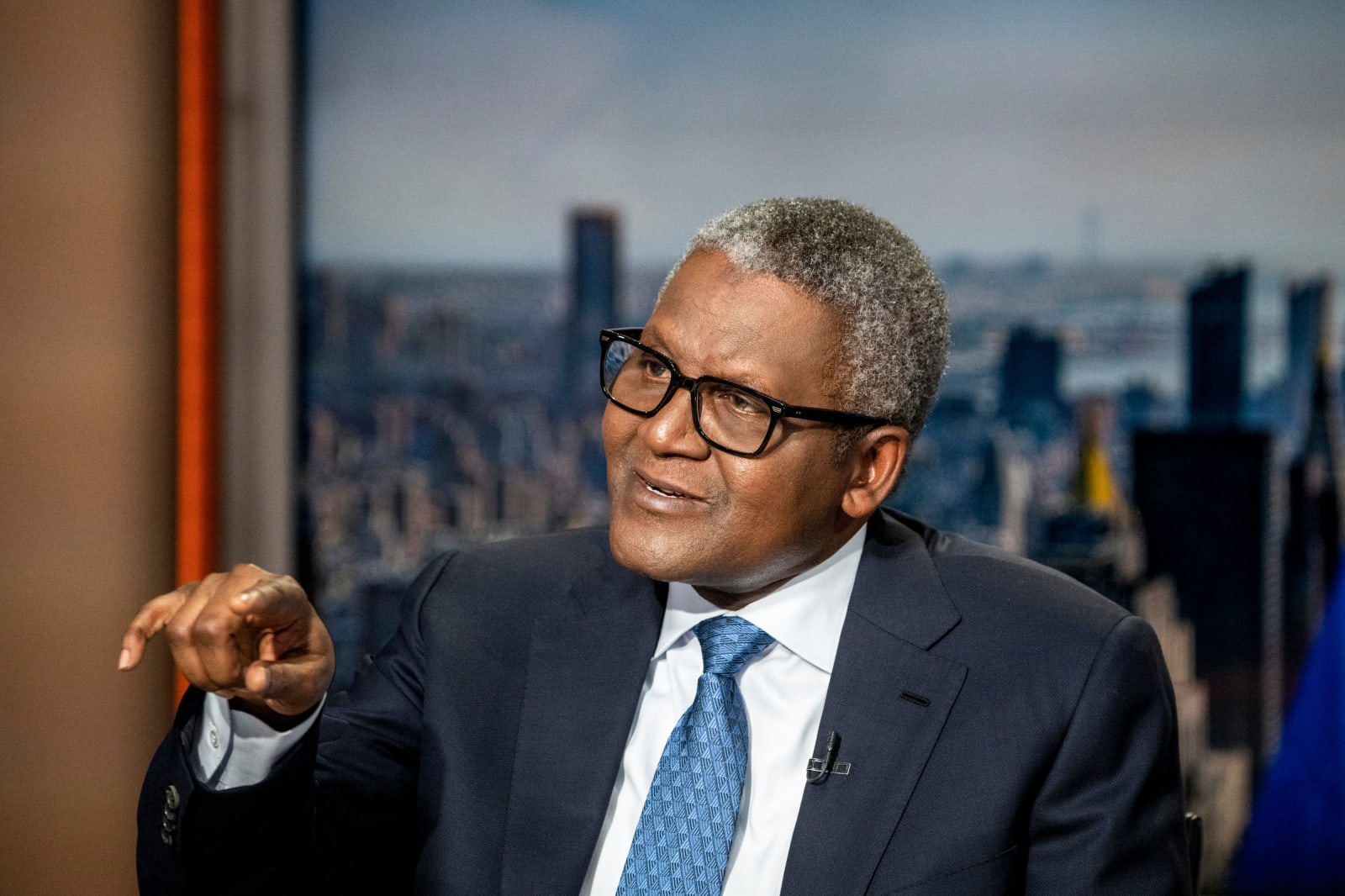 Africa’s richest man, Aliko Dangote, reveals that Nigerians can own a ...
