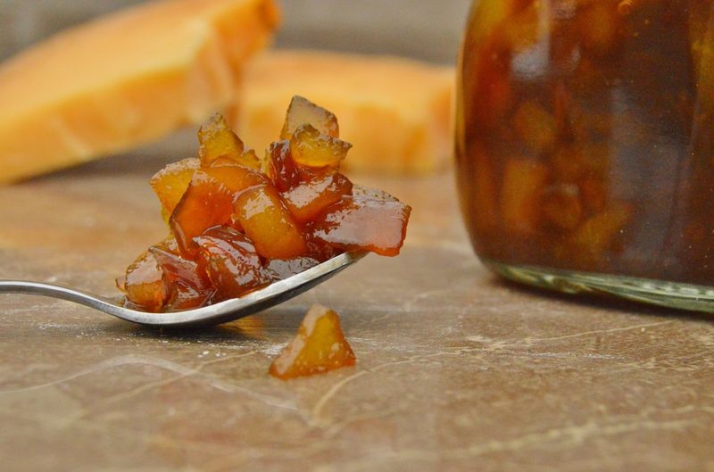 Best Fruit Spread Pairings For British Blue Cheeses