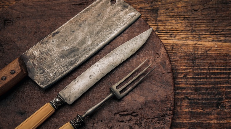 Why The Black Rust Forming On Your Knife Is Actually A Good Thing