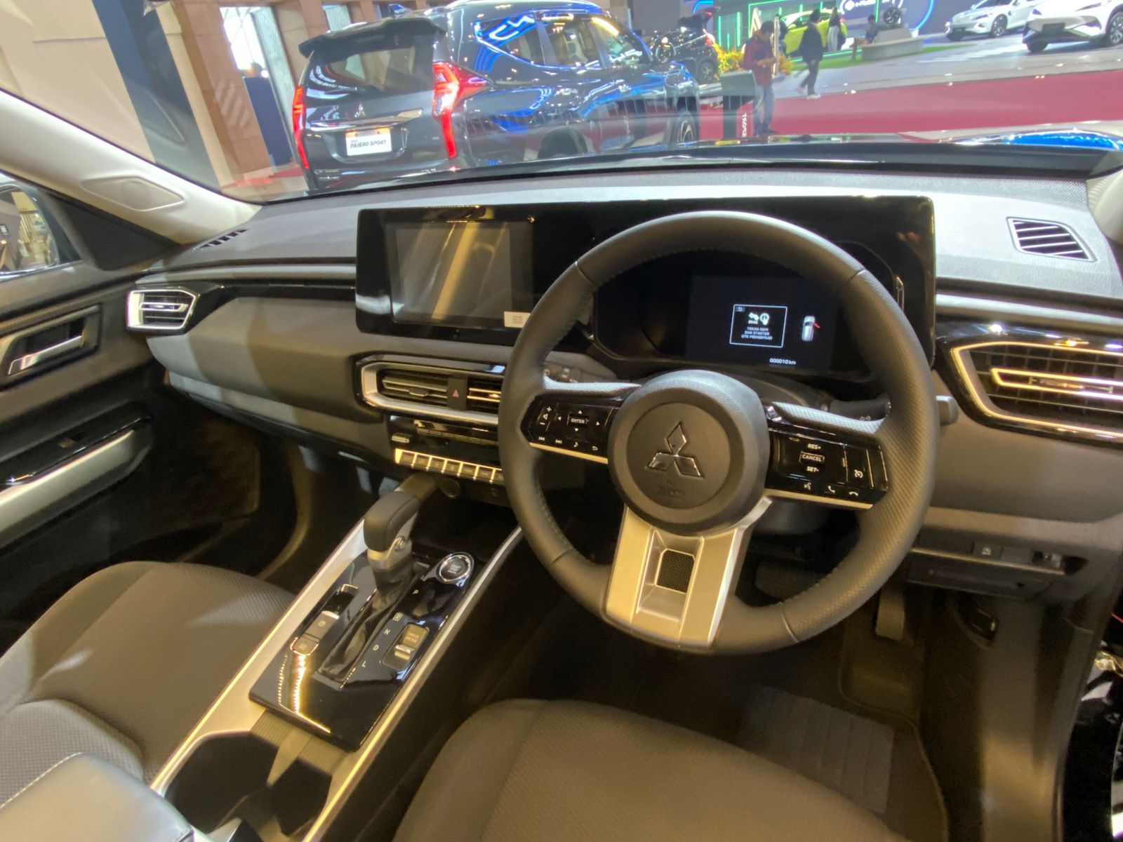 Mitsubishi Destinator Exceed. Harga Merakyat, Lebih Wah Dari Termurah