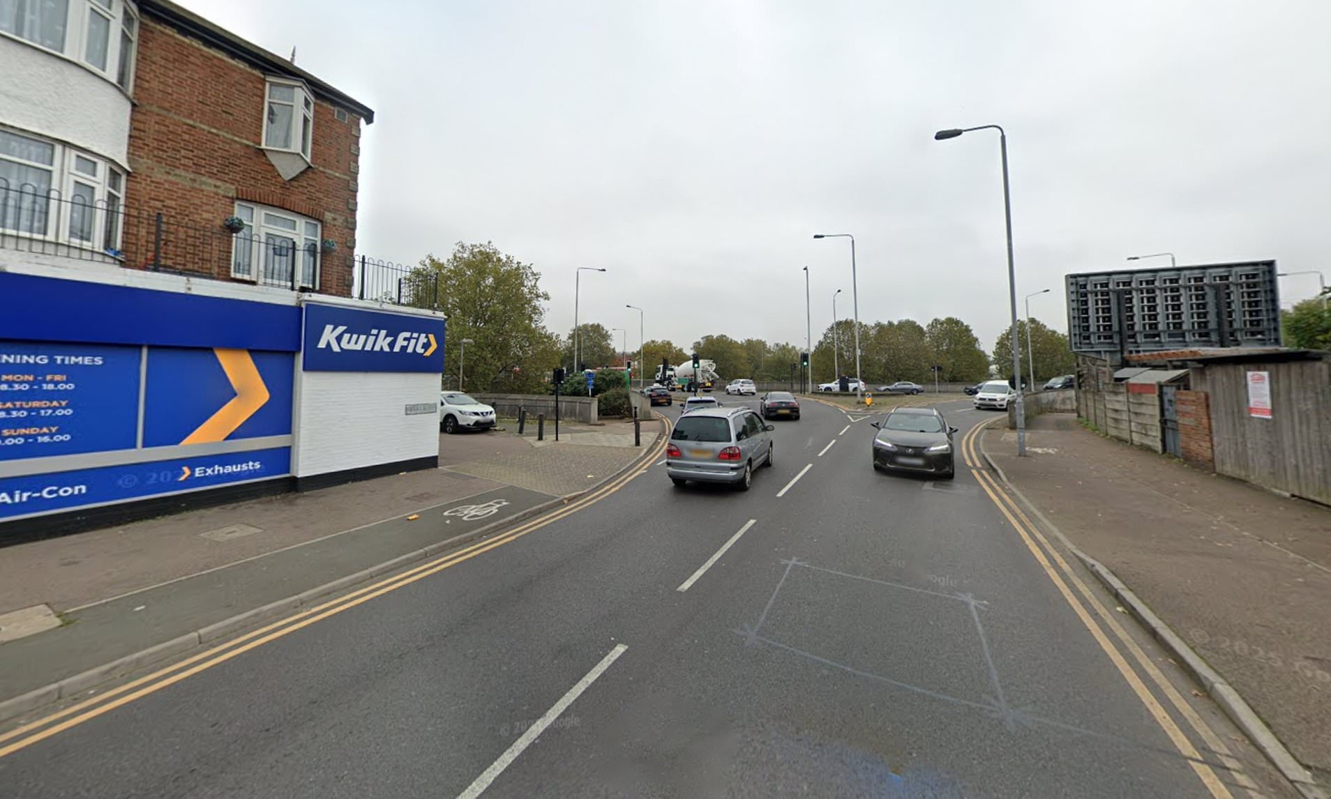 Police launch urgent appeal to find mother and newborn baby after woman ...