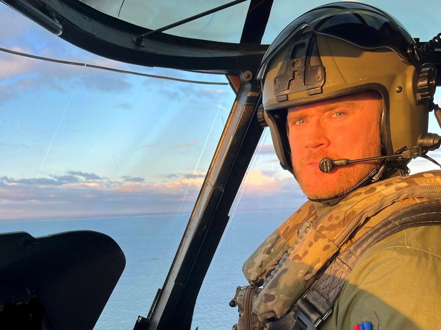 "Passionate" pilot who died in helicopter crash on HMS Queen Elizabeth ...