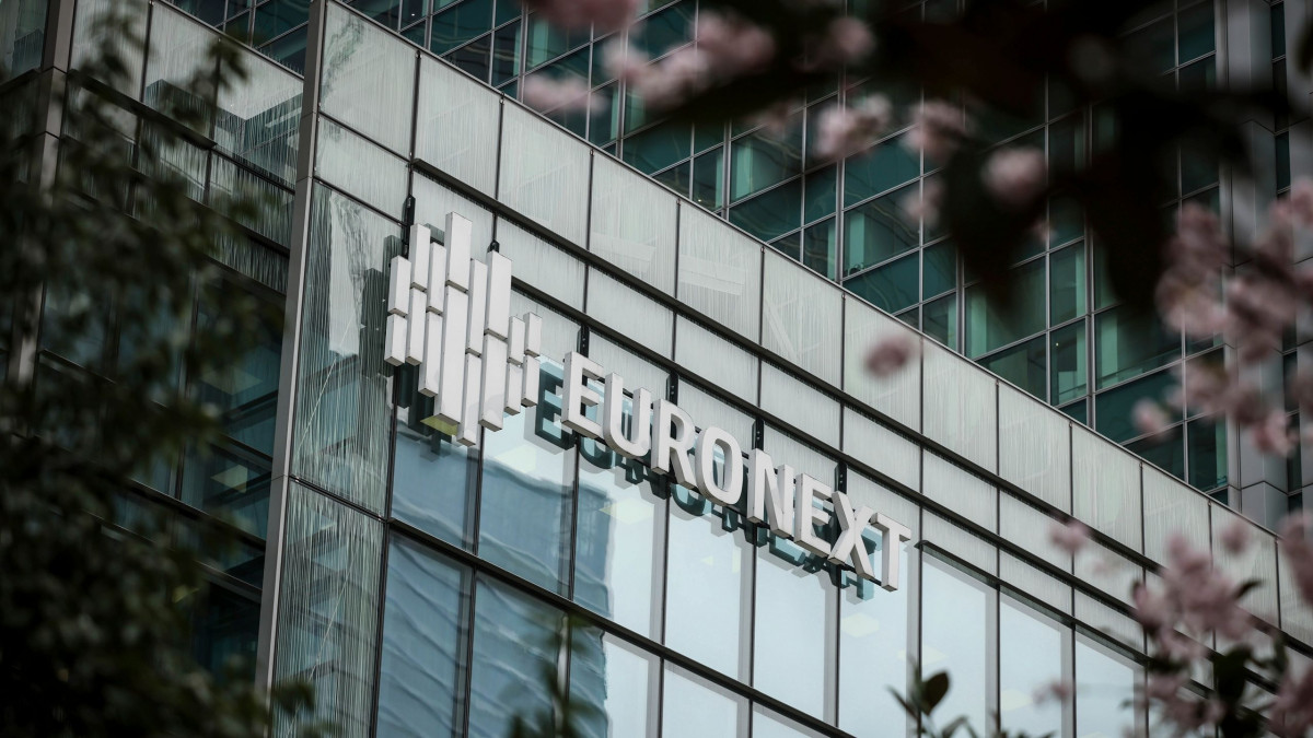 Euronext: Ποια είναι η εταιρεία που θέλει να εξαγοράσει το ελληνικό ...