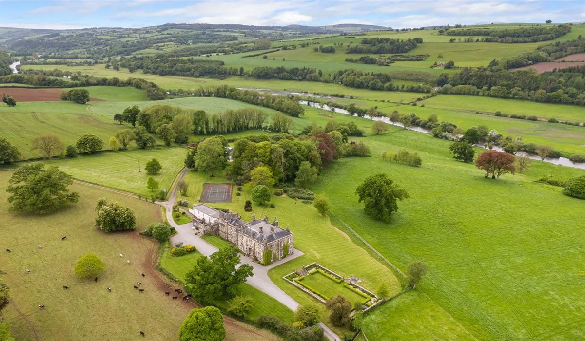 Co Waterford castle fit for Downton Abbey has huge amount slashed off ...