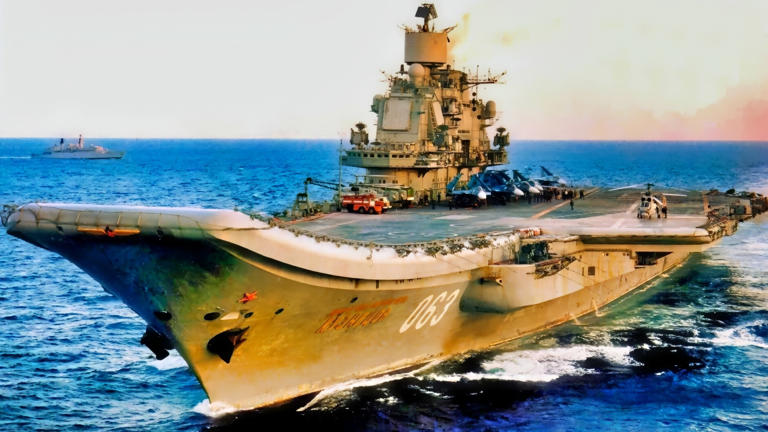 Russia’s ‘New’ Shtorm-Class Nuclear Aircraft Carrier Brilliantly Summed ...