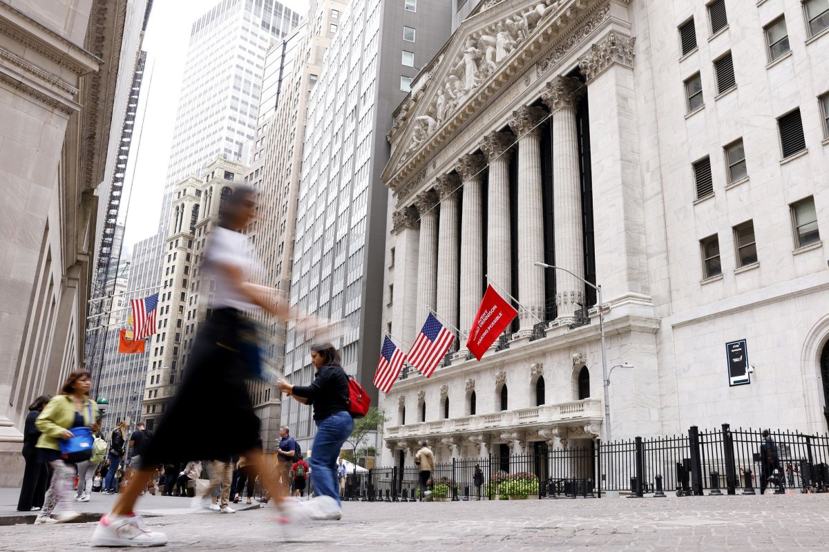 BEA: personal income and inflation both rose in June