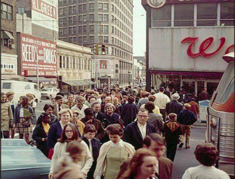 23 Vintage Photos That Perfectly Capture Downtown LA in the 1960s-1970s