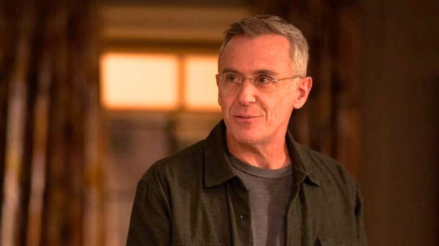 ‘And Just Like That’: Steve & Miranda Reunite in Season 3 (PHOTO)