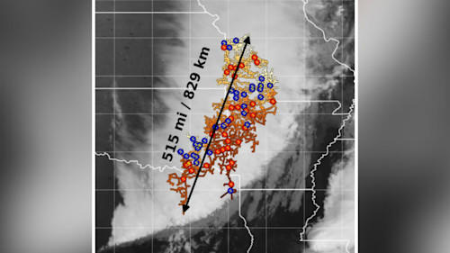 World’s longest ‘megaflash’ lightning streak was 829 km long