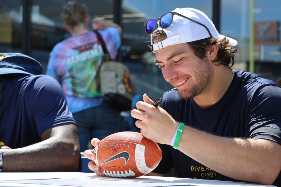 Nicco Marchiol named to 2025 Allstate Wuerffel Trophy Watch List