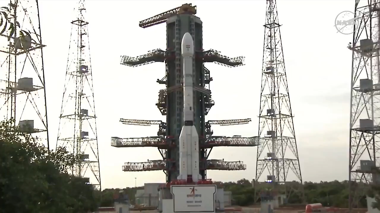 RAW VIDEO: NASA And India Conduct Groundbreaking Joint Launch Of NISAR ...