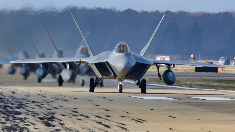 F-22N ‘Sea Raptor’: The Stealth Fighter The Navy Could Be Flying Right Now