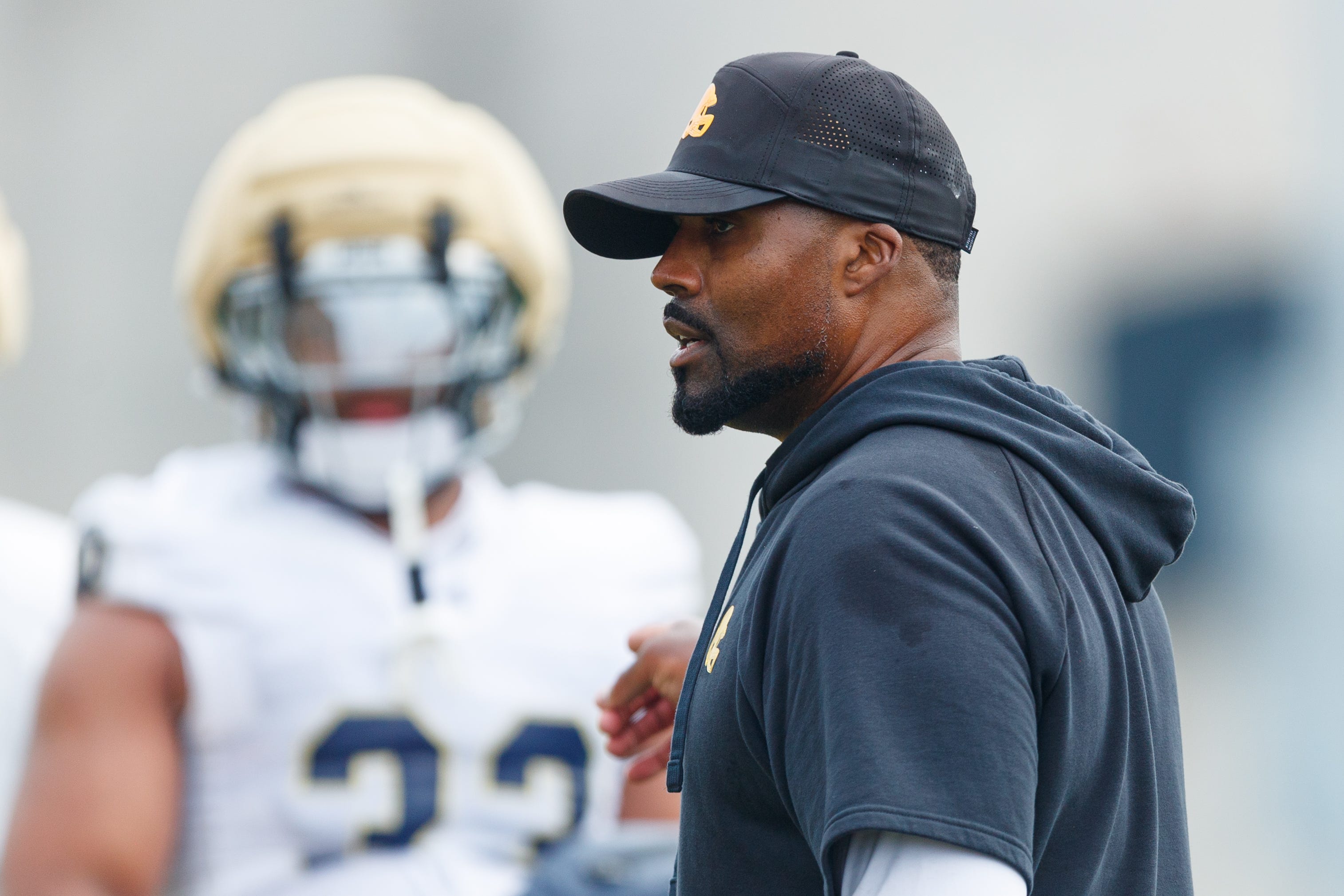 Notre Dame football moves Al Washington to linebackers coach: source