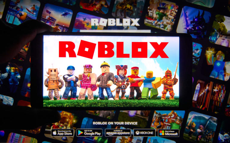 Roblox stock rockets 25% pre-earnings as user growth, AI bets fuel Wall ...