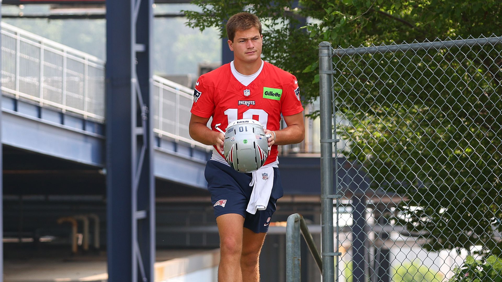 Drake Maye explains what he learned from Tom Brady