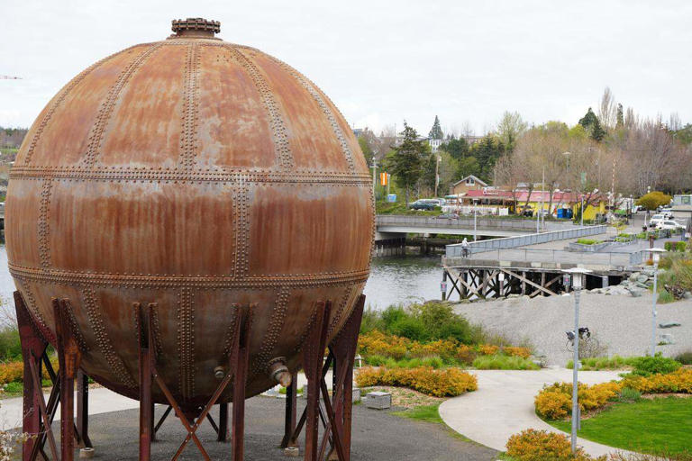 Bellingham’s June events: Free pier concerts, brewery party, weekly trivia