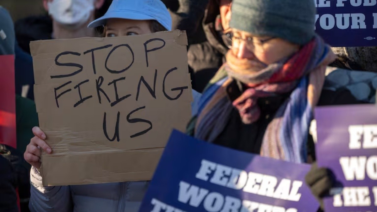 Trump administration indemnifies more than 154,000 federal employees ...