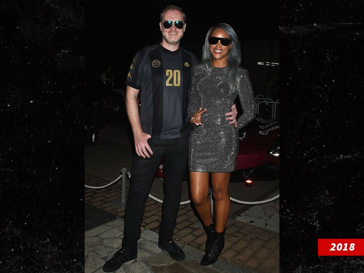 Rapper Eve Shoots Down Rumors She Married a British Billionaire