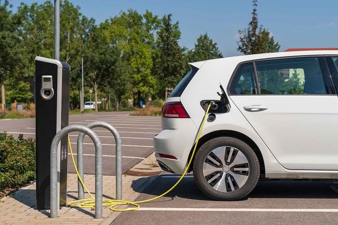 Incentivi auto elettriche 2025: nuovi ecobonus fino a 11.000 euro da ...