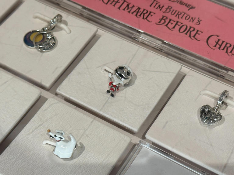 New Halloween Pandora Nightmare Before Christmas, Mickey and Minnie ...