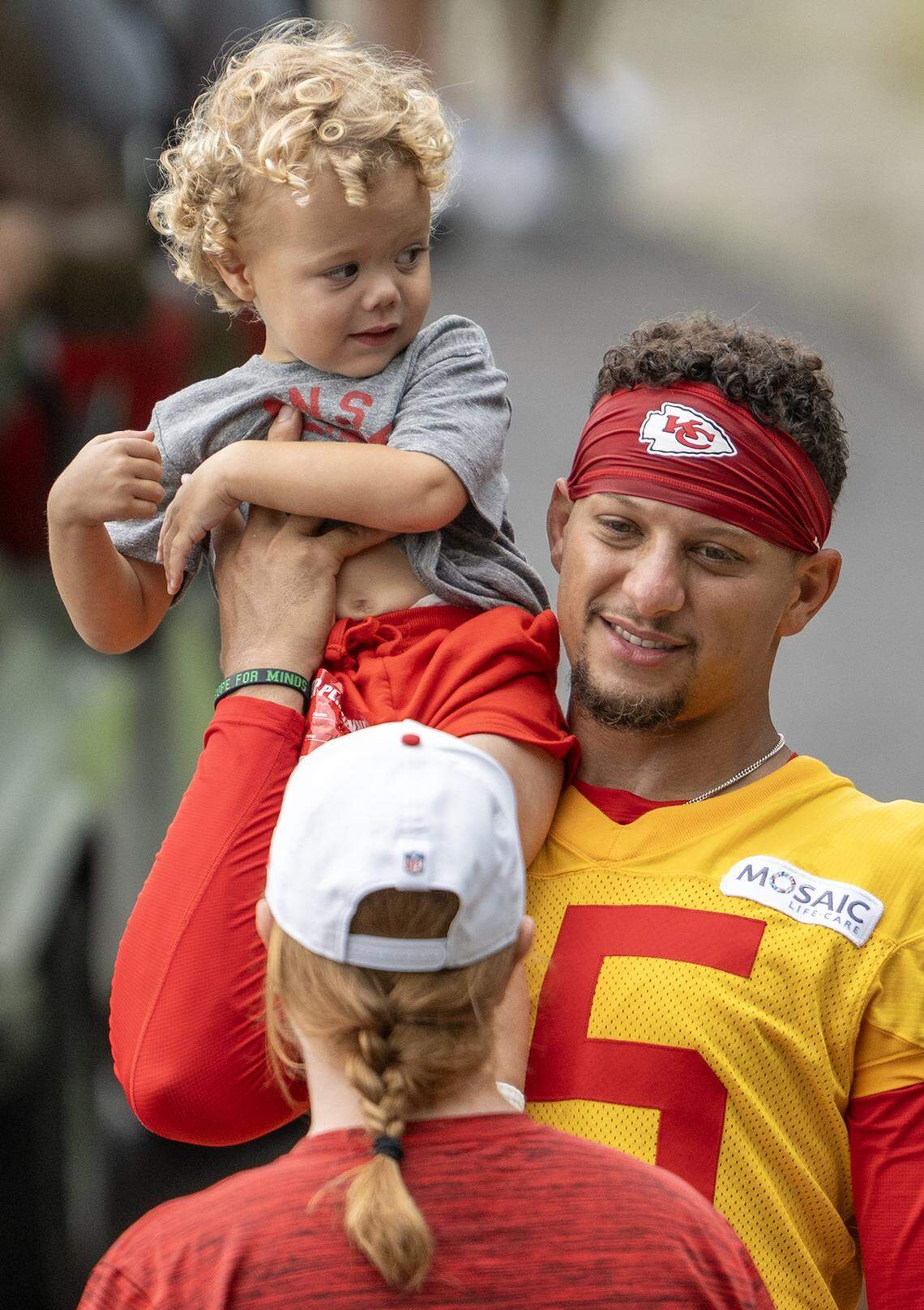 Patrick Mahomes' kids visited him at Chiefs training camp. See the photos