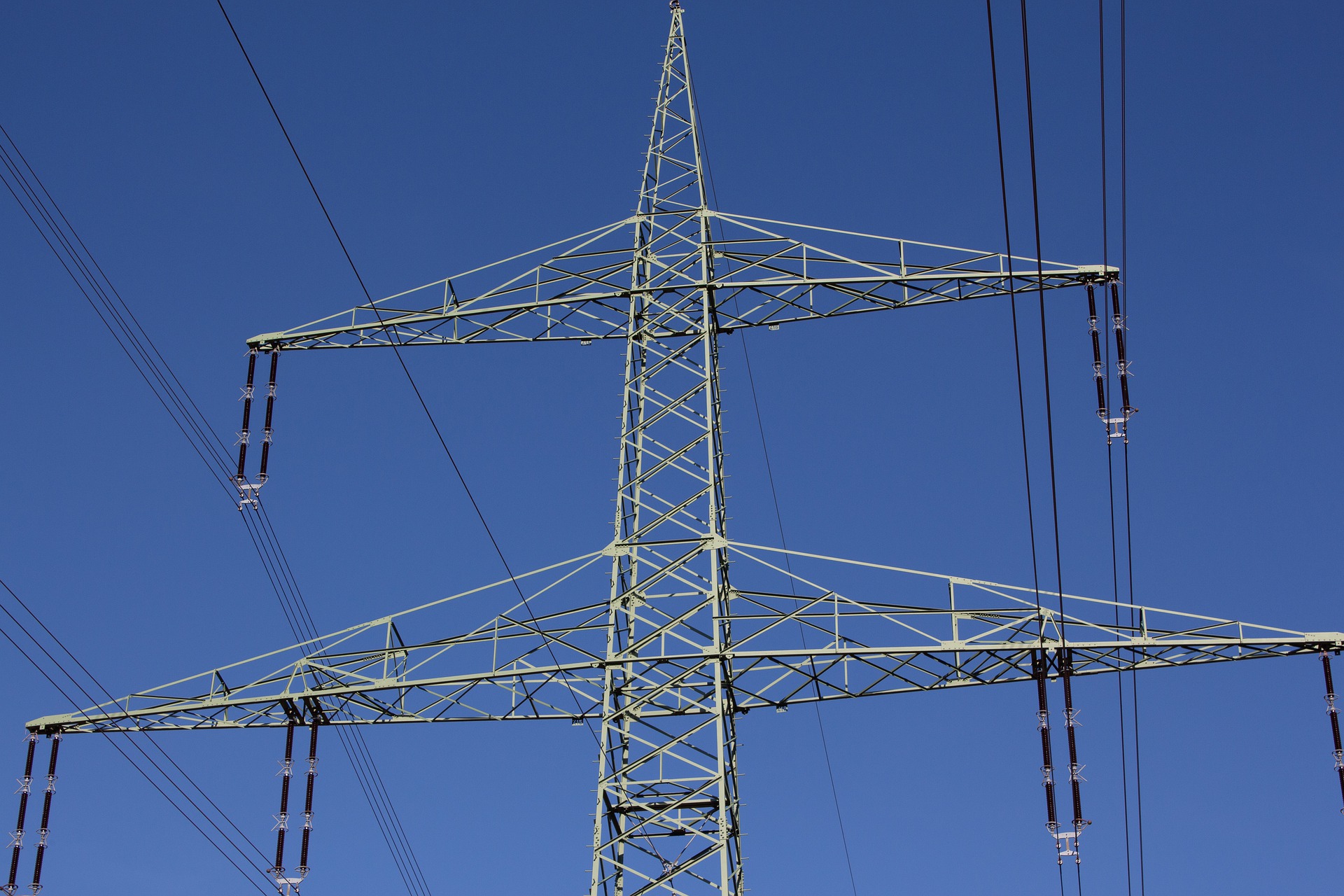 Dual overweight calls put National Grid (NGG) back in focus