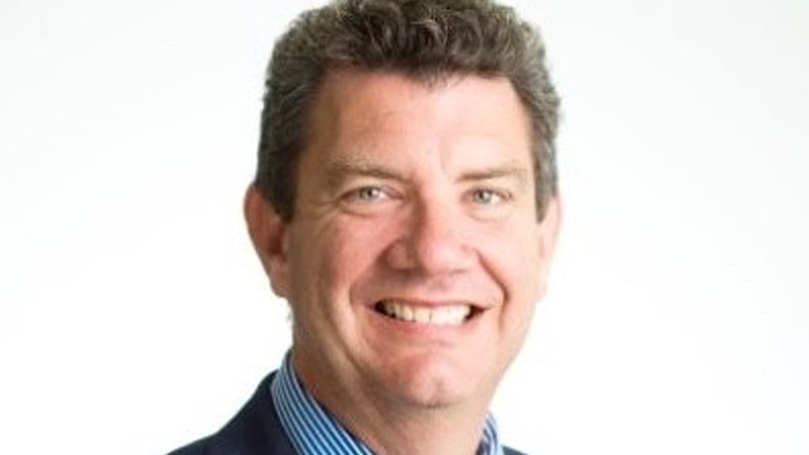 Who Is Martin Rolfe? Brits Demand Resignation of Air Traffic Boss After ...