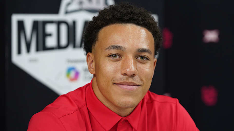 Utah's Smith Snowden named to prominent college football award watch list