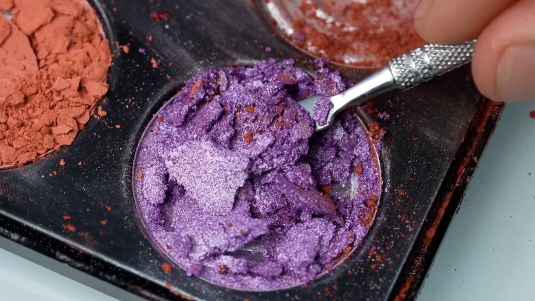 Revive Old Makeup with these DIY Tips