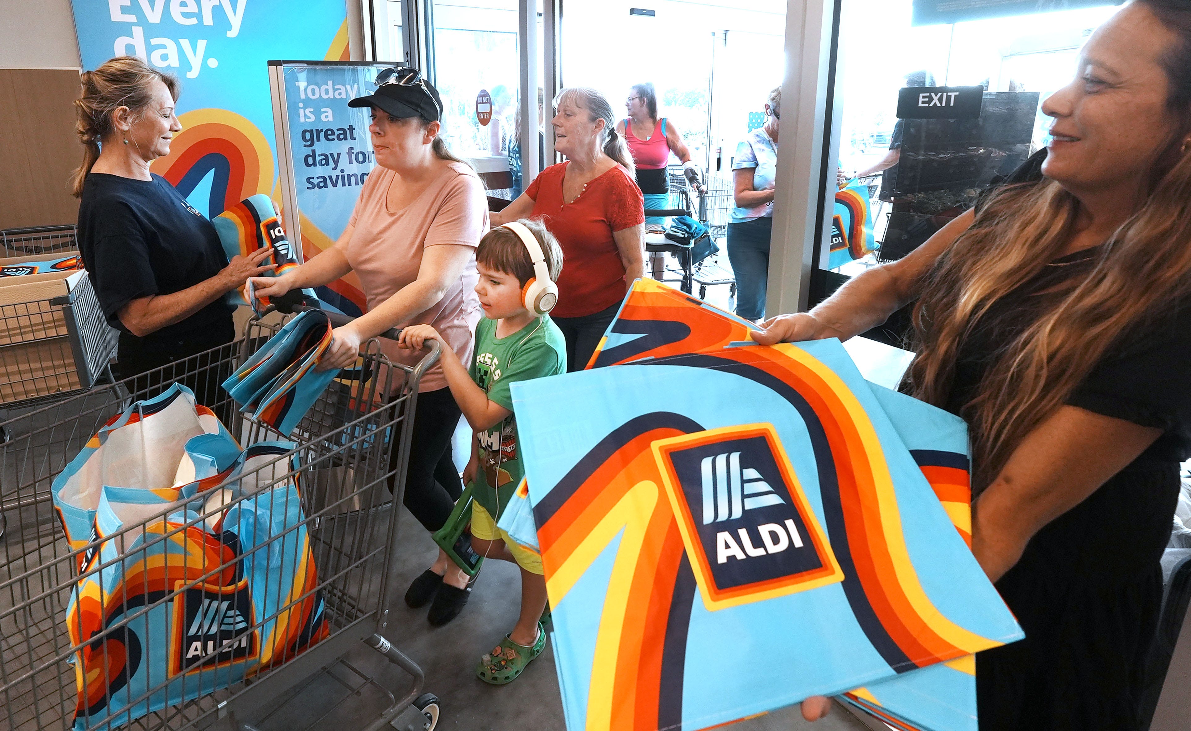 New Aldi opening in Florida Sept. 11 with chance to win $500 gift card ...